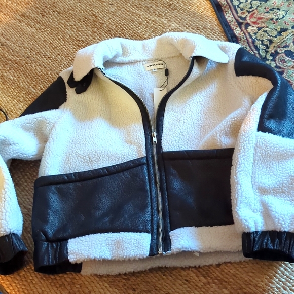 Vigoss | Jackets & Coats | Vigoss Bomber Jacket | Poshmark